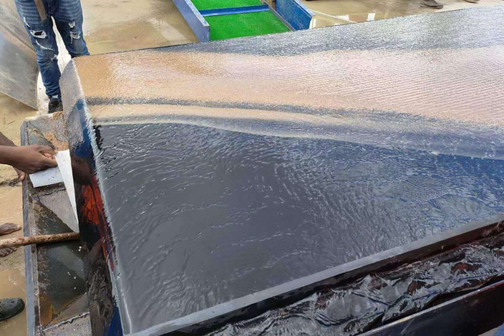 Five Factors Affecting The Mining Shaking Tables - JXSC Mining